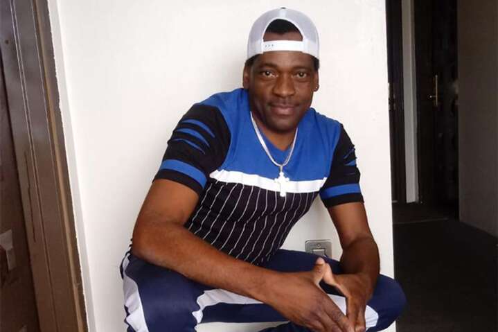 Singer Irie gets festive with Mama Jamaica - Jamaica Observer