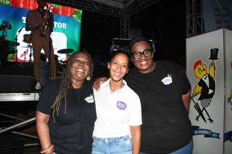 Kingston Kitchen: The Night Market Scores 10! - Jamaica Observer