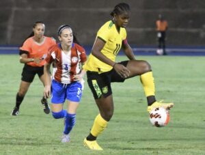 'Bunny' Shaw remains among Guardian's top 100 women's footballers ...