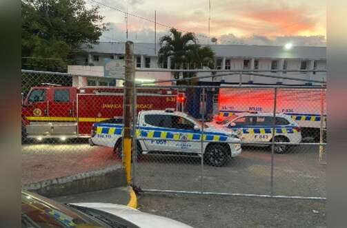 WATCH: Heavy police presence at Ocho Rios lock-up after standoff with ...