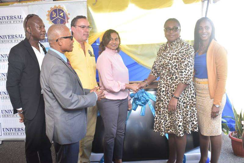Buff Bay Primary gets smart boards valued at $2.5m - Jamaica Observer