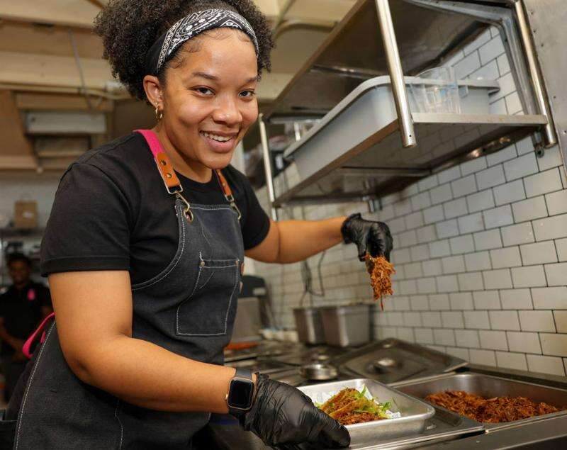 Pink Apron @ Tacbar - Jamaica Observer