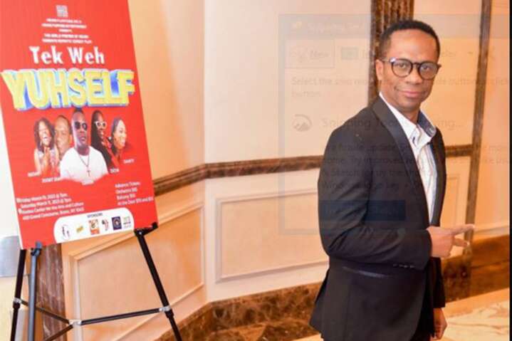 Flash returns to the stage - Jamaica Observer