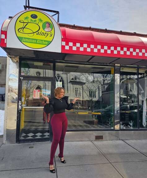 Jamaican actress giving her all to Albany restaurant - Jamaica Observer