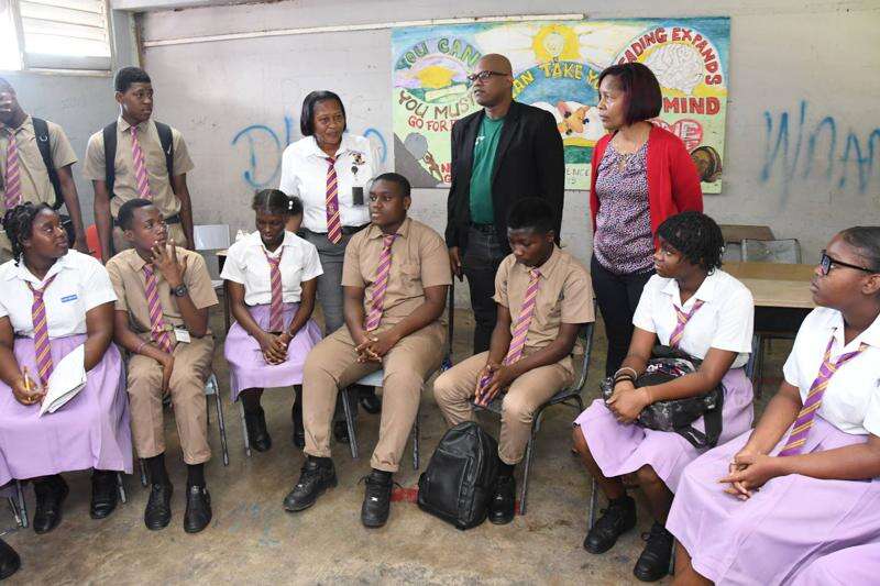 Pembroke Hall High's peace plan - Jamaica Observer
