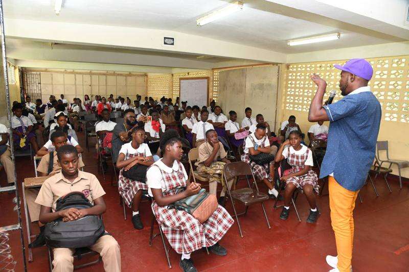 EX-CON WOWS STUDENTS - Jamaica Observer