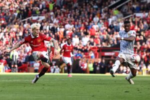 Manchester United close on Champions League return, Southampton ...