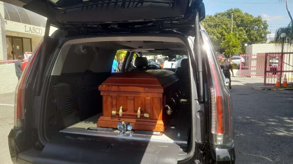 PHOTOS: Lasco staff pay respects to late founder Lascelles Chin ...