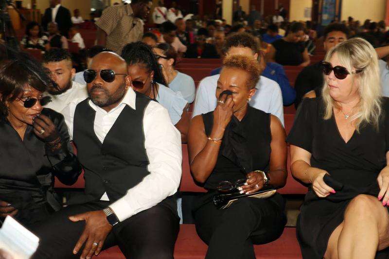 'Just daddy' — Delroy Hewitt given rousing send-off - Jamaica Observer