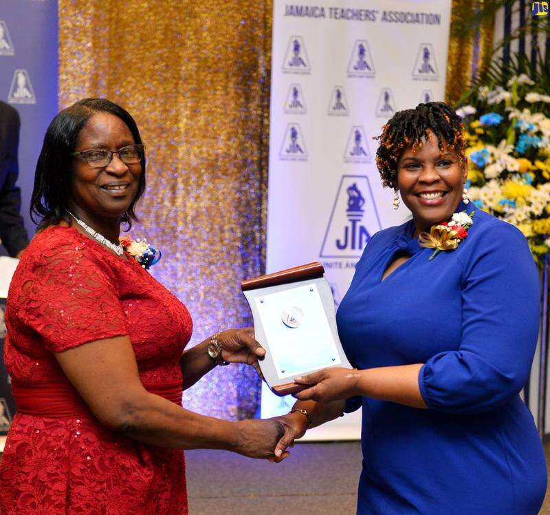 Long-serving educators honoured - Jamaica Observer