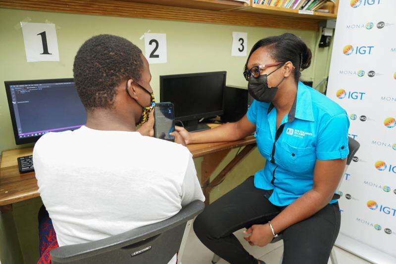 More than 20 J'can students participate in IGT's Coding and Robotics ...