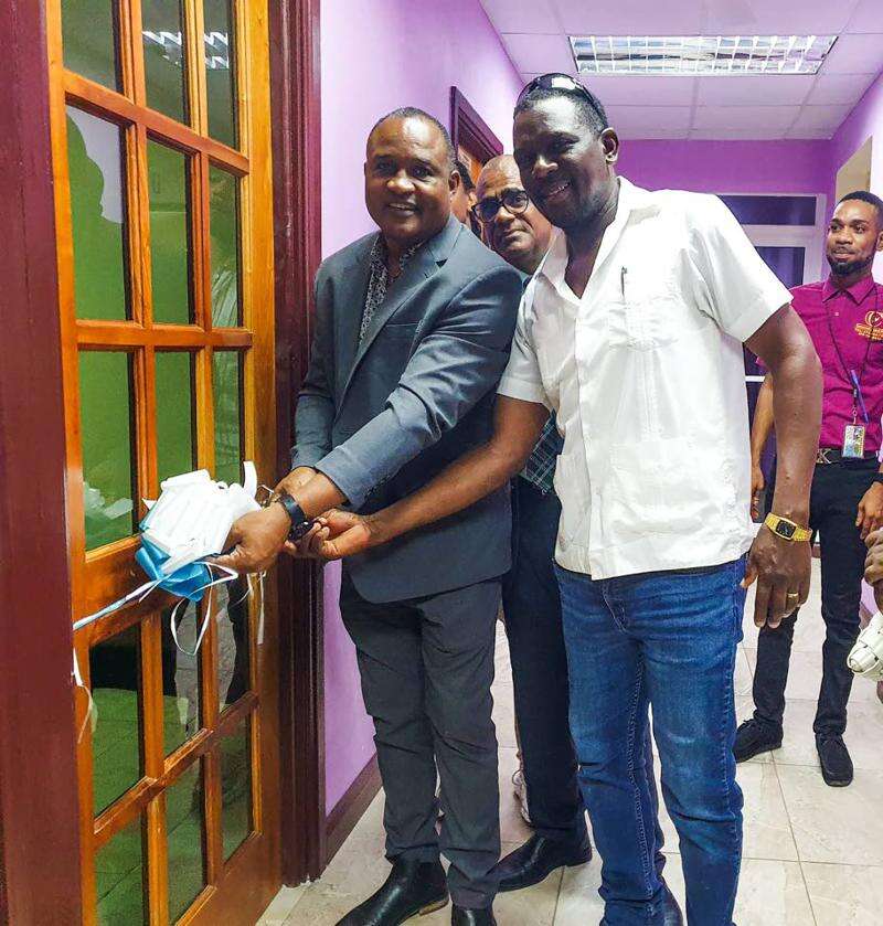 Myles shrugs off injunction, takes up deputy mayor's office - Jamaica ...