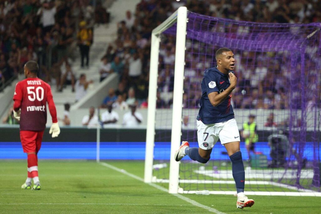 Mbappe scores on PSG return in Toulouse draw - Jamaica Observer