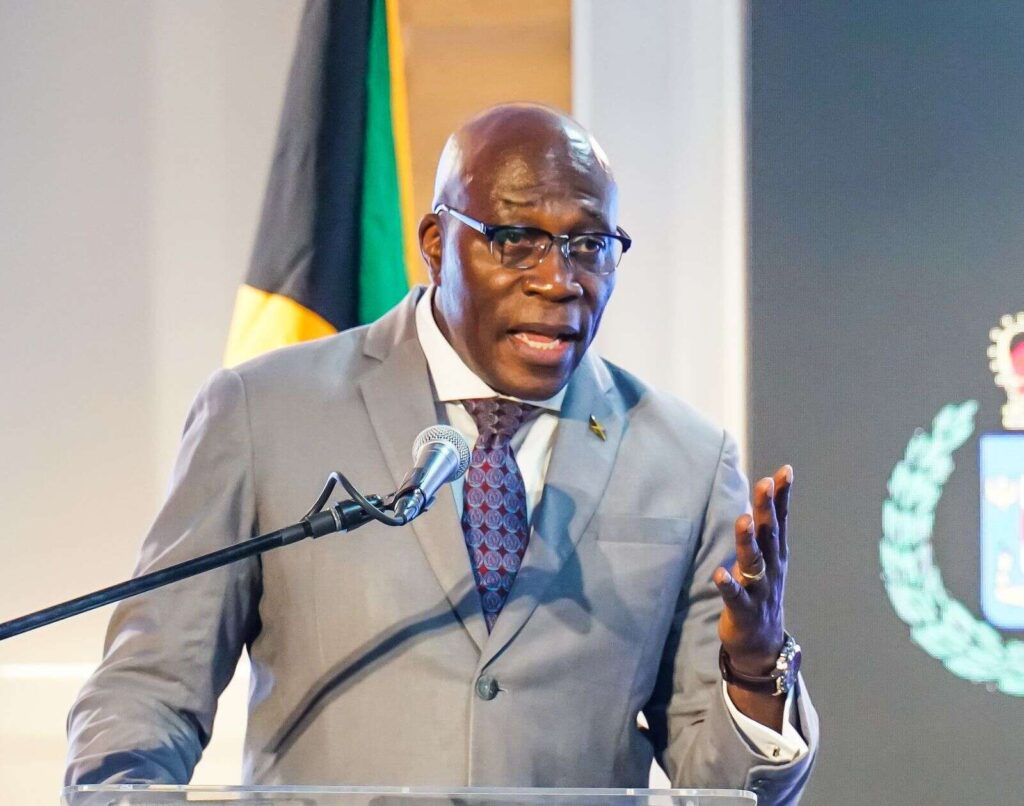 Do more oral judgments, Sykes tells judges - Jamaica Observer