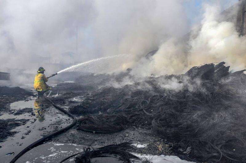 Tyre fire triggers anger, concern, traffic delays - Jamaica Observer