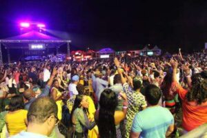Reggae Sumfest and visuEats partner for cashless food experience ...