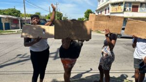 WATCH: Rae Town residents protest following police shooting of three ...