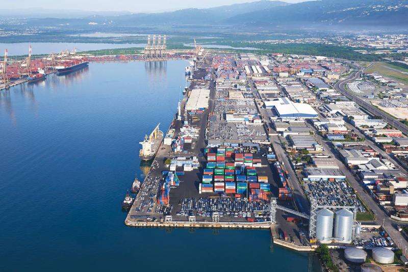 Port congestion worries - Jamaica Observer