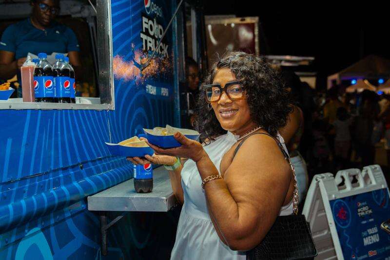 JFDF Delivers Meet Street & The Market @ the Historic Naval Dockyard ...