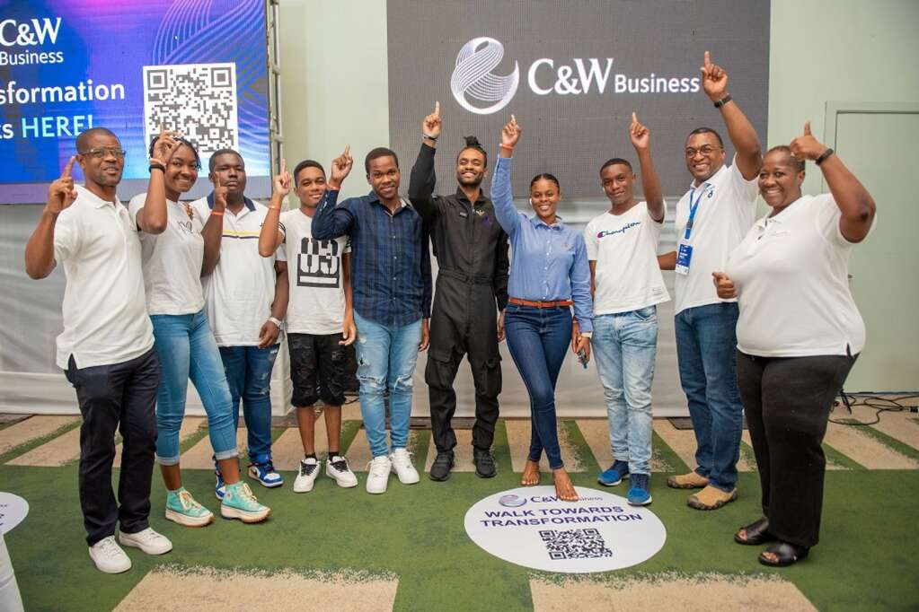 Astronaut Christopher Huie inspires Spot Valley High students to reach ...