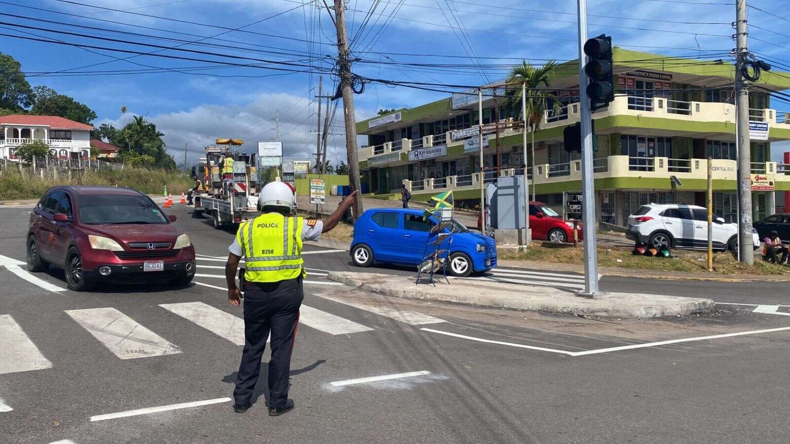 Police warn against obstructing traffic - Jamaica Observer