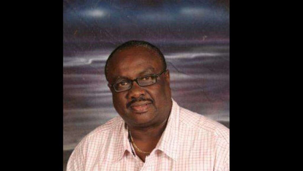 Govt, Opposition pay tribute to late tourism stalwart Robert Hendricks - Jamaica Observer