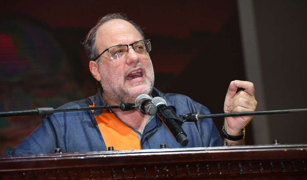 I am a born Jamaican, says Golding after questions raised about his ...