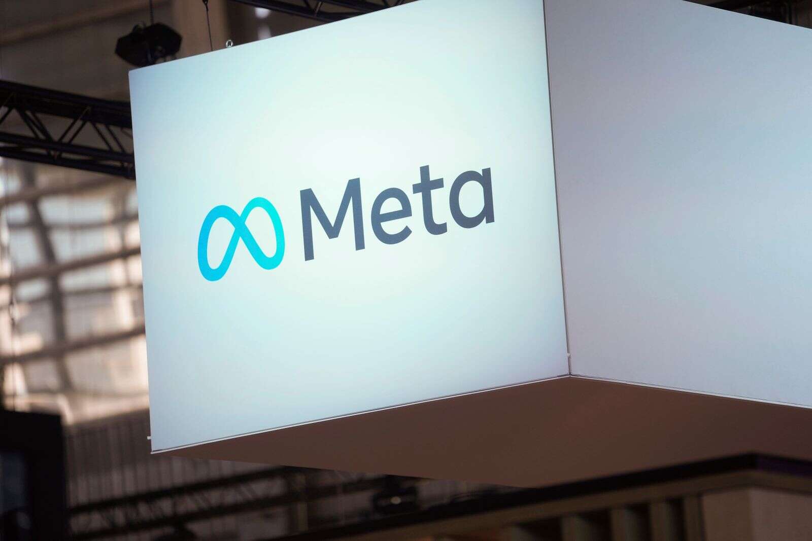 Meta offered US$100m in bonuses to poach OpenAI employees — CEO ...