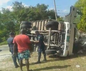 Truck overturns on Spur Tree Hill - Jamaica Observer