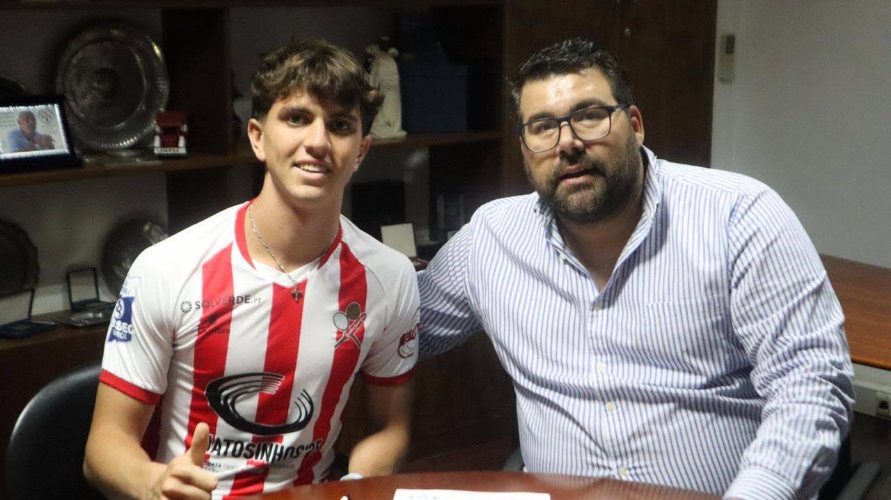 Alexander Bicknell off to Portugal’s second division - Jamaica Observer