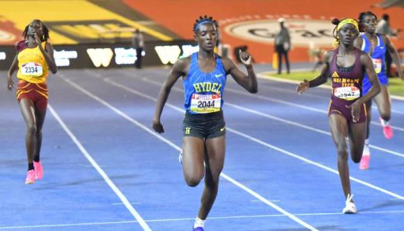 #Champs2024: Hydel’s Johnson stars in Class 3 girls' 400m final - Jamaica Observer