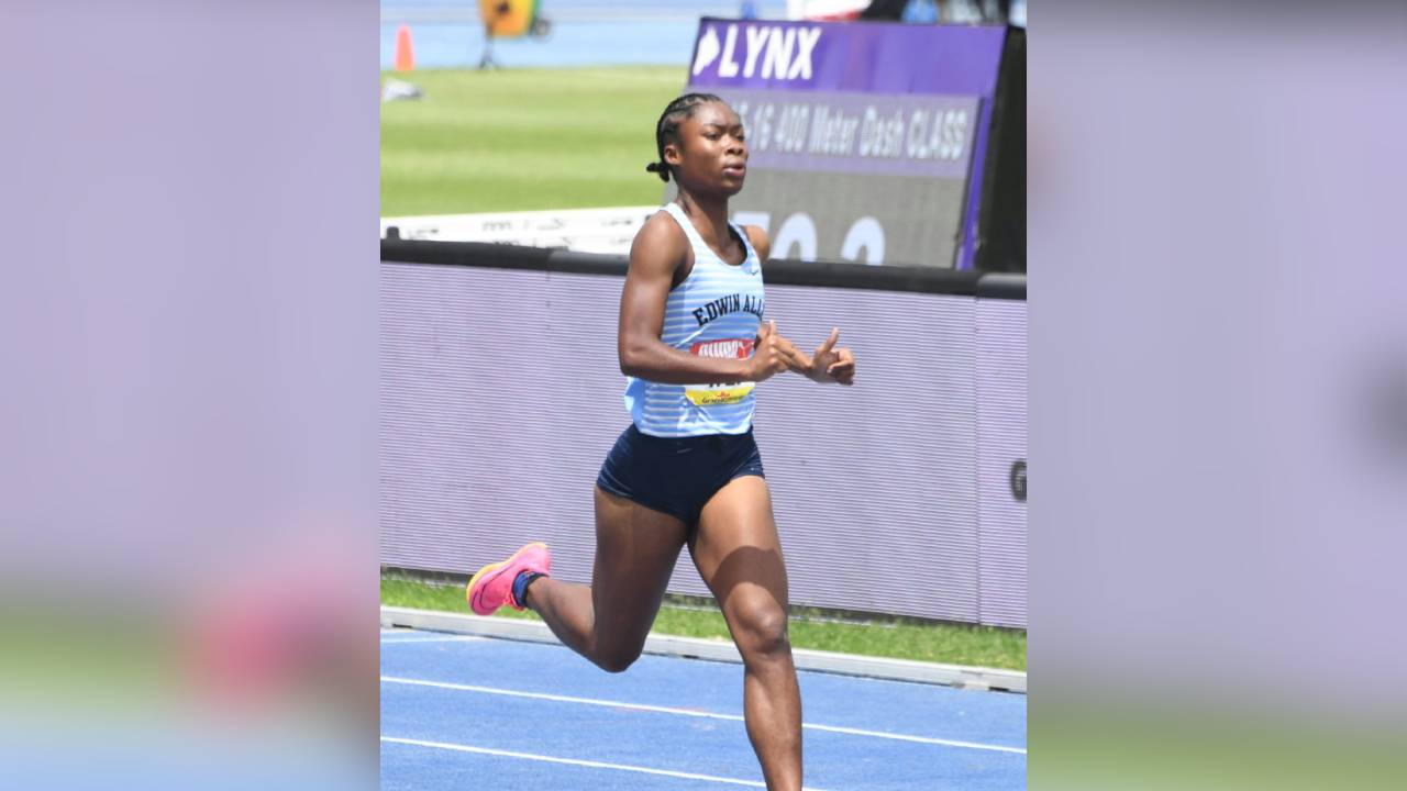 #Champs2024: Edwin Allen’s Carr tops qualifiers for Class 2 girls’ 400m semis - Jamaica Observer