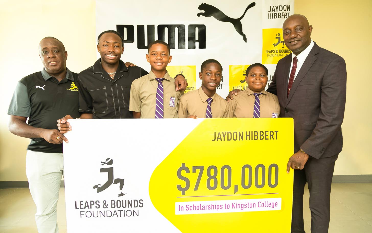 Hibbert awards scholarships to five KC students - Jamaica Observer