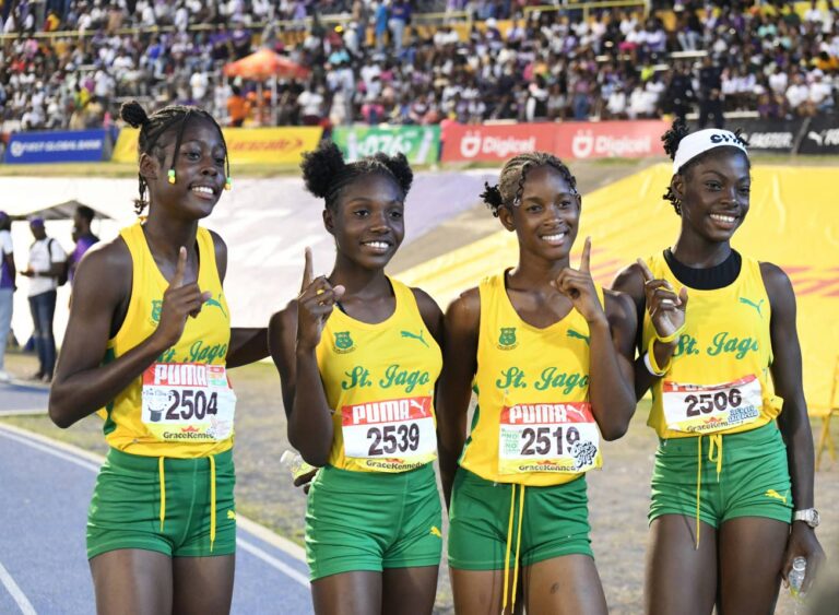 Digicel gives Jago 4x100m team $150,000 grant - Jamaica Observer