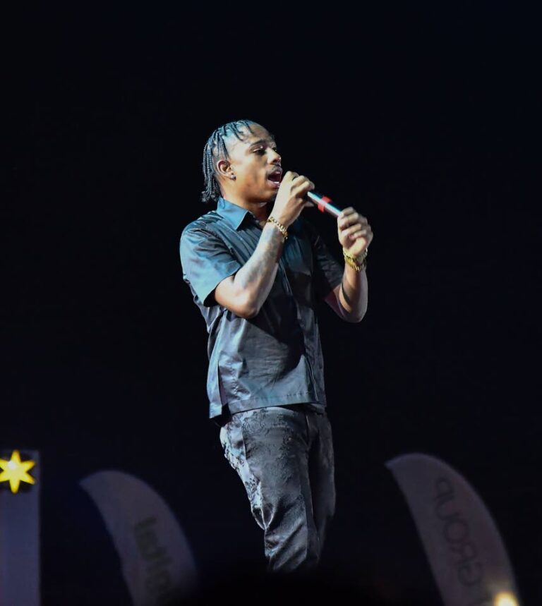 ‘450 Live’ scores big! - Jamaica Observer