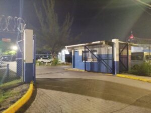Night of terror at Freeport lock-up as prisoners, police officer ...