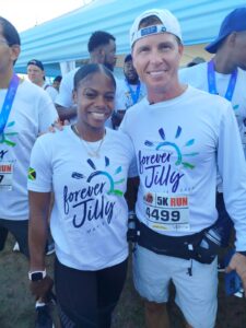 Adam Stewart pleased with support at Jill Stewart Mobay City Run ...