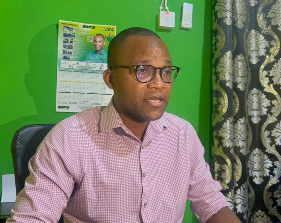 MP Morland Wilson survives constituency sound-off, but... - Jamaica ...