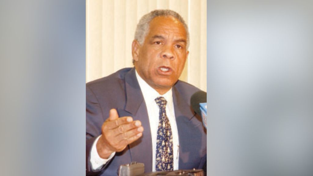 Davis scolds Gov’t for not providing Finsac Commission report - Jamaica ...