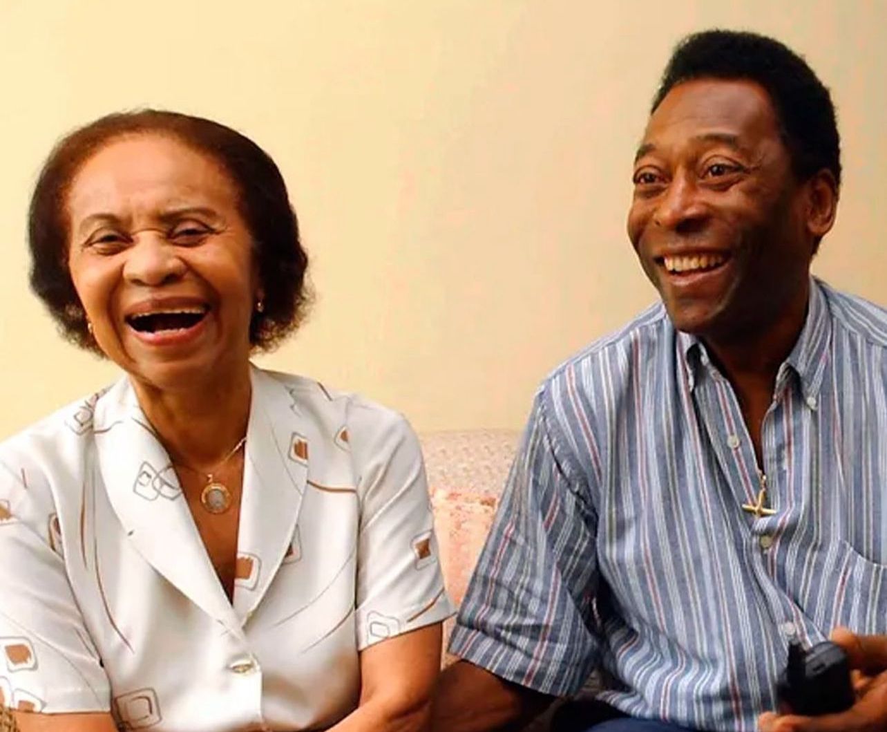 Mother of Brazil's football giant Pele dies at 101 - Jamaica Observer