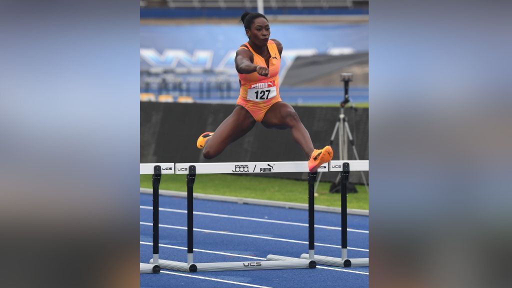 BATTLE LINES DRAWN - Jamaica Observer