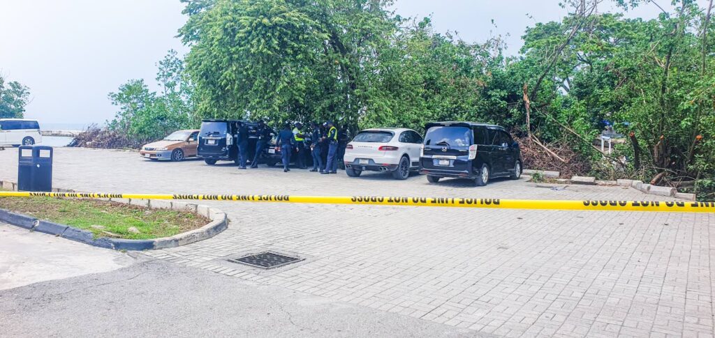 Cops cut down four in Negril operation - Jamaica Observer