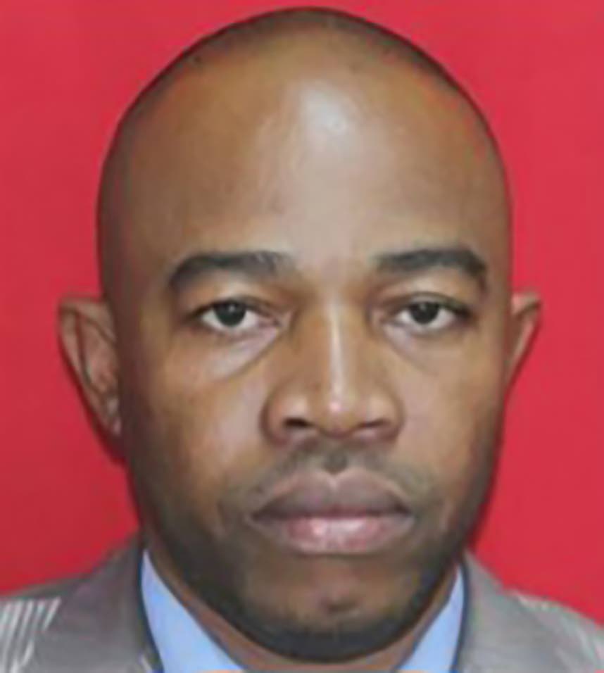 High command declares period of mourning as cops weep for detective ...