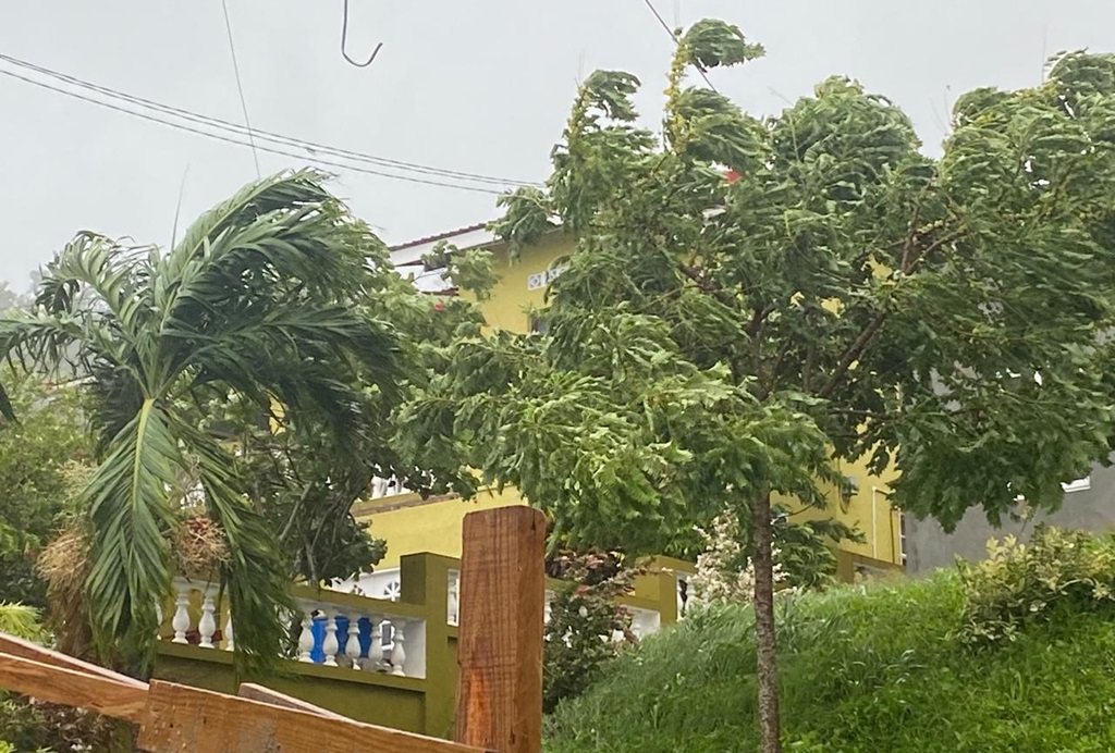Powerful Hurricane Beryl slams into Caribbean island of Carriacou ...