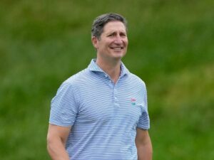 Starbucks names Chipotle boss Brian Niccol as new CEO - Jamaica Observer