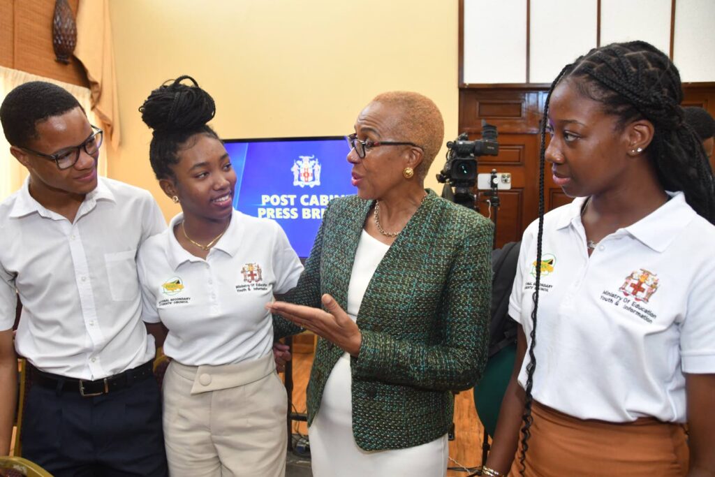 Ministry figures show exodus of teachers slowing - Jamaica Observer