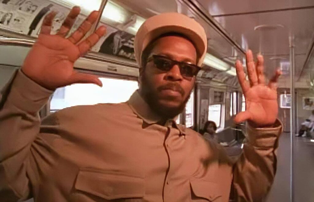 'Hotstepper' by Trinix featuring Ini Kamoze is gold in France - Jamaica ...