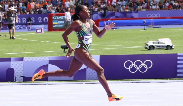 #ParisOlympics: Clayton leads Jamaicans into women's 400m hurdles semis ...