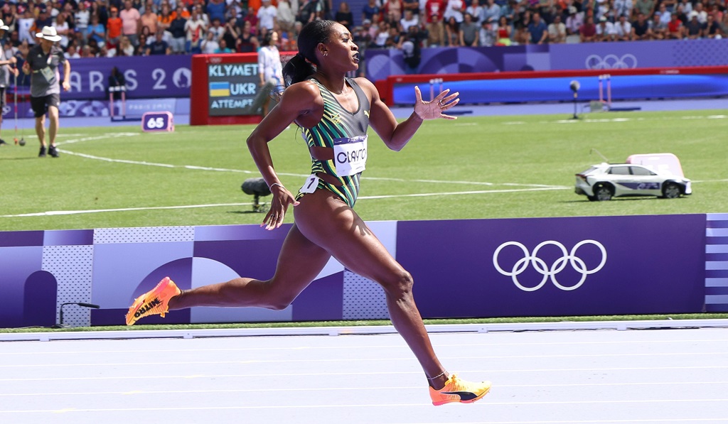 #ParisOlympics: Clayton leads Jamaicans into women's 400m hurdles semis ...