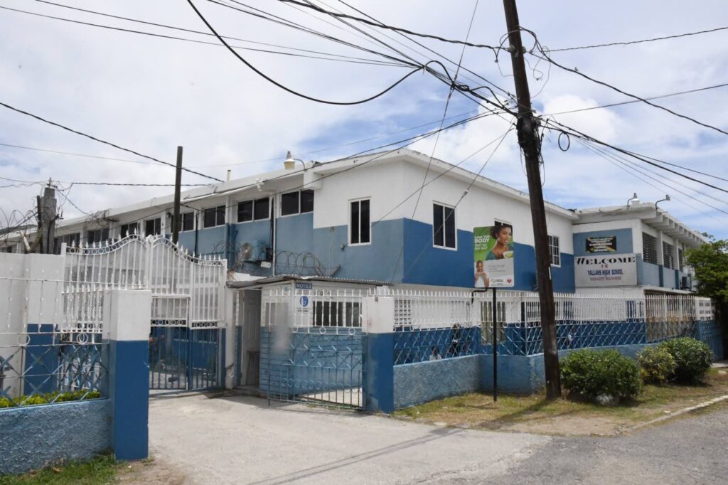 Yallahs High anticipates better student behaviour with classroom ...